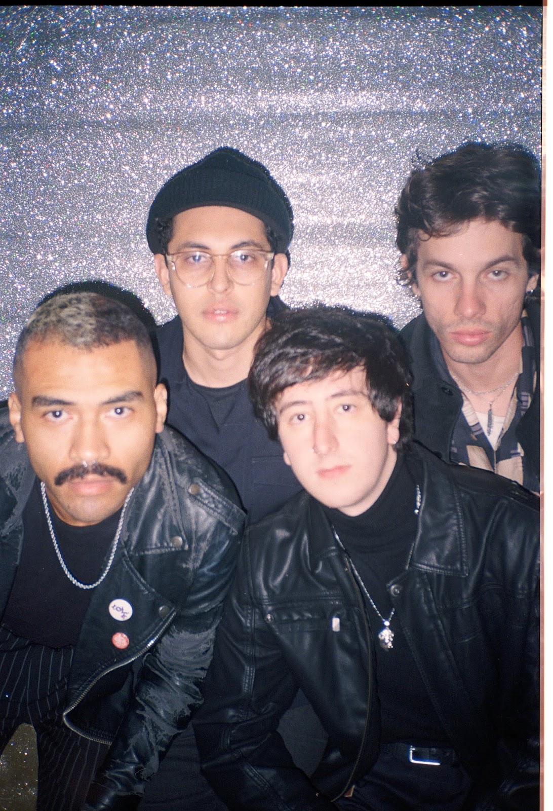 Amen Jr lança novo clipe de "Eterno Por Do Sol" | Indieoclock