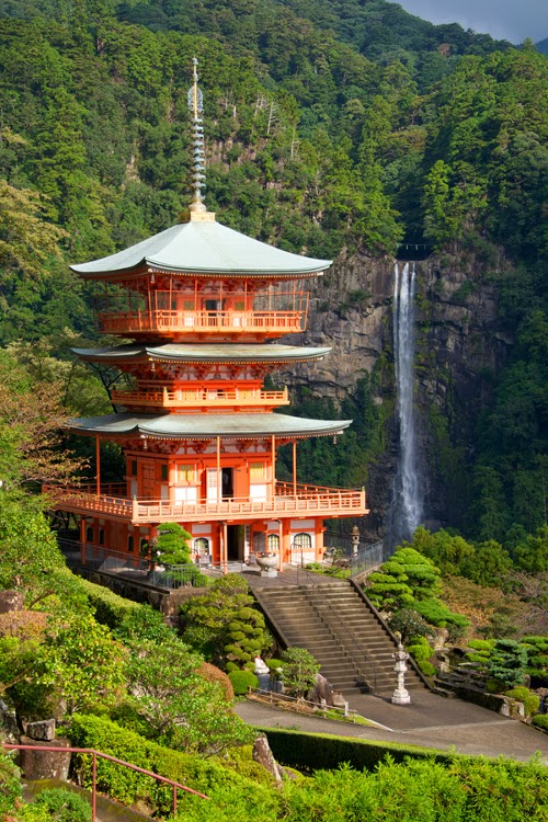 bensozia: Kumano Kodo: an Ancient Pilgrimage in Japan