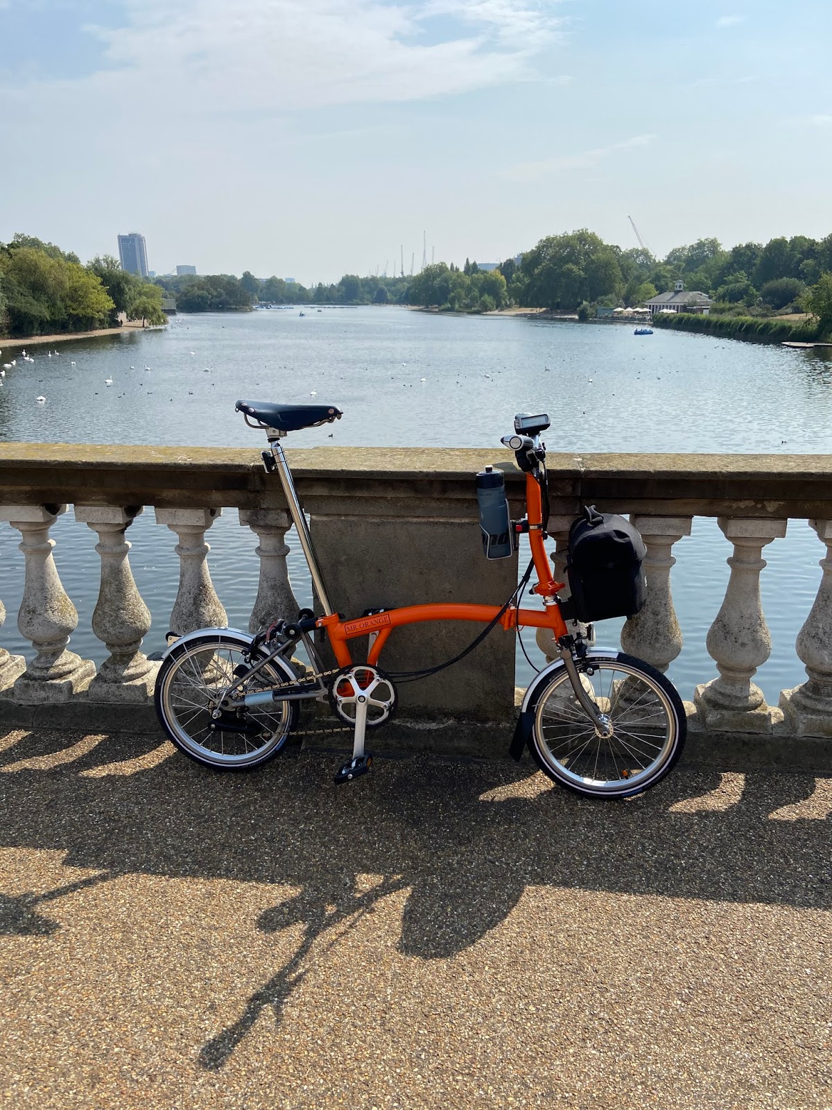 My Orange Brompton: Fun and shocks on the Brompton London Icons ride!!