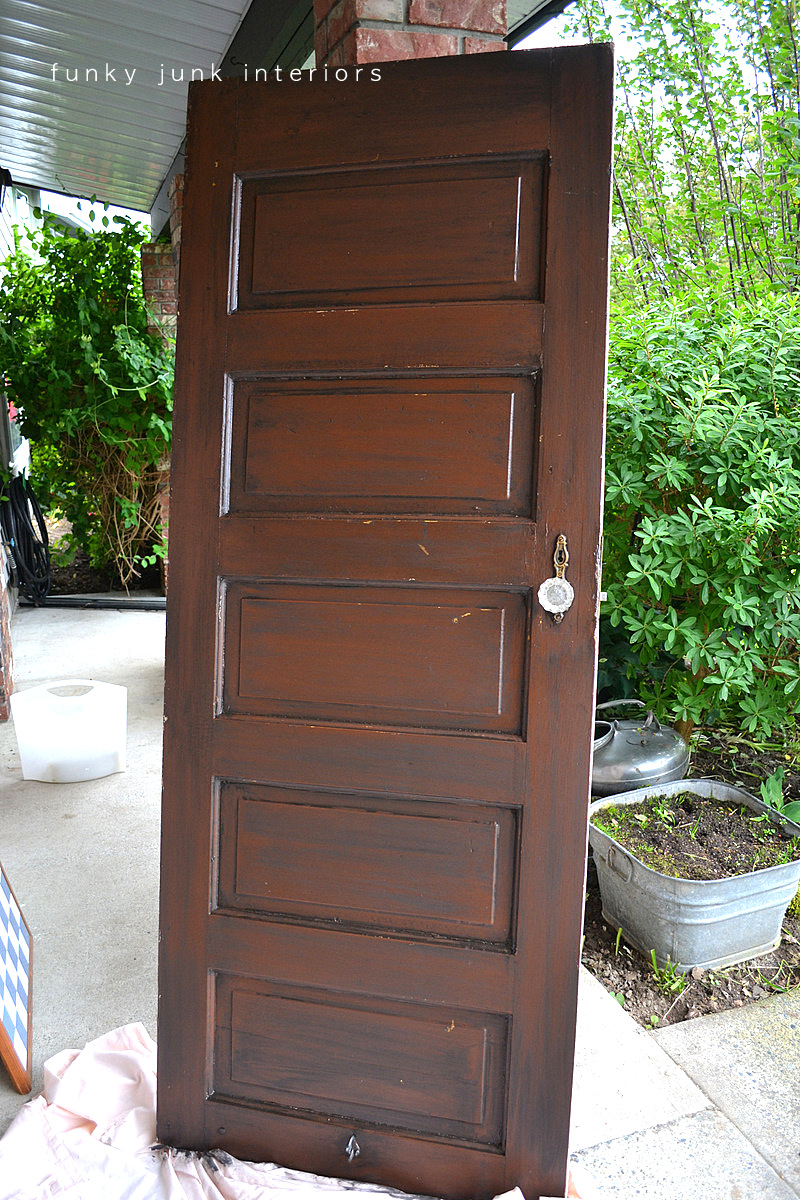 A 5 min front door redo thanks to my new junk. - Funky Junk ...