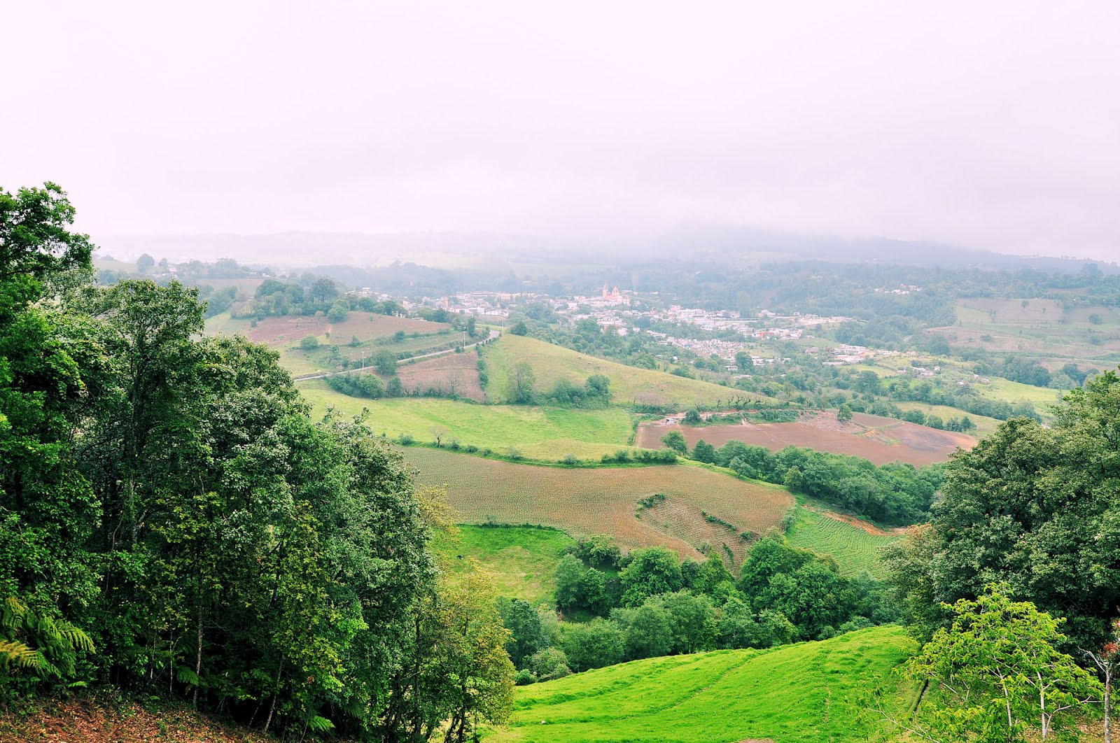 idool Poblado en la distancia (Alrededores de Atzalan, Veracruz ...
