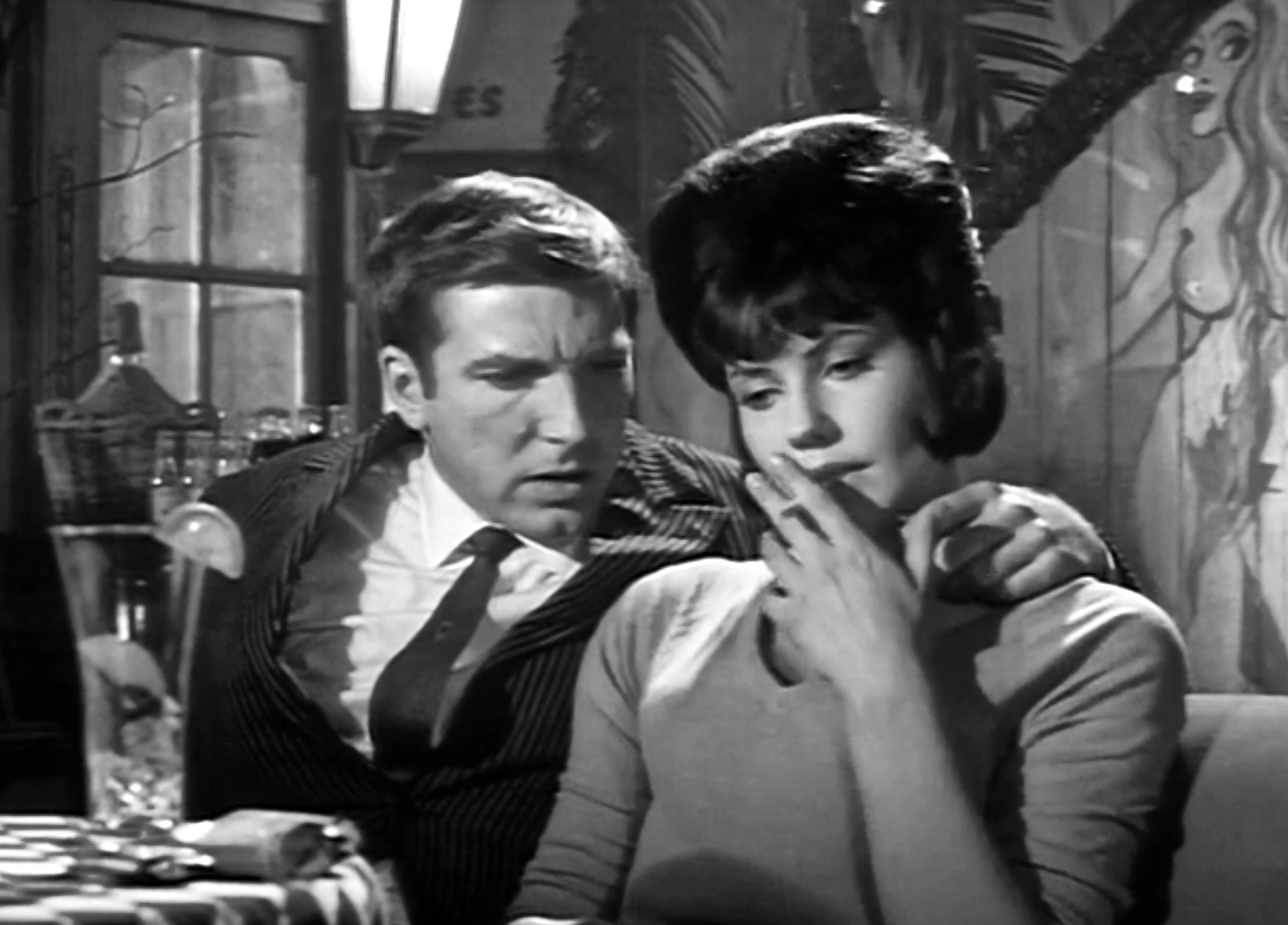 cult film freak: CAROLINE MORTIMER & HEATHER SEARS IN 'SATURDAY NIGHT OUT'