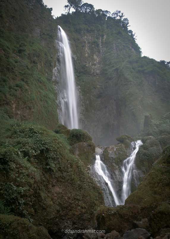 Pesona Curug Citambur Cianjur - Dede Sandi Rahmat