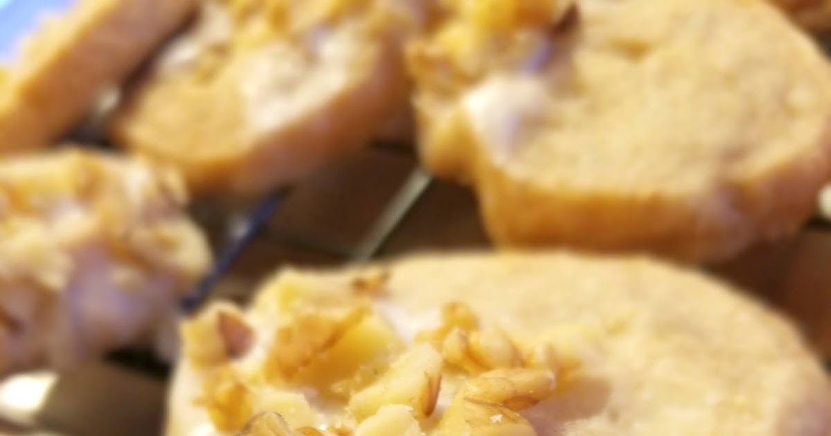cookin' up north: Maple Nut Shortbread Cookies