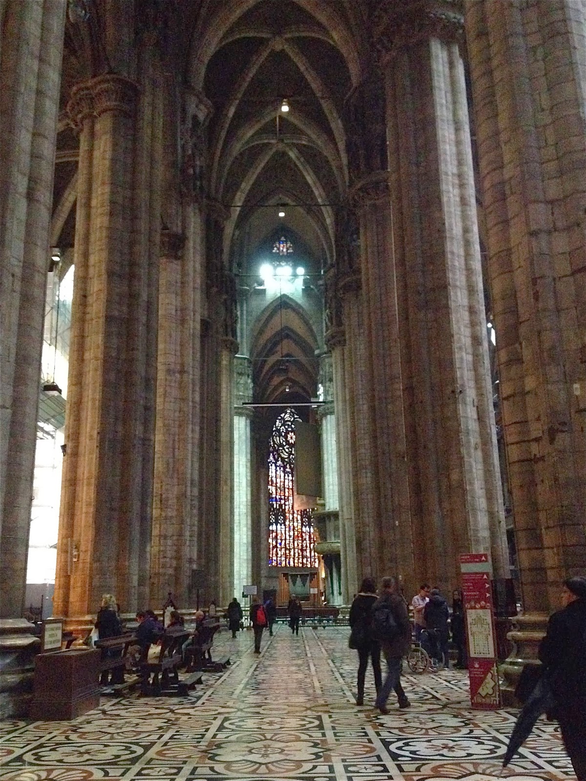 emilan: The Pillars of Milan