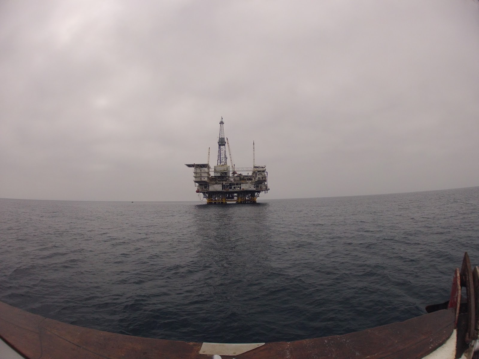 Diveonauts DIVE!!!: Diving the Oil Rigs