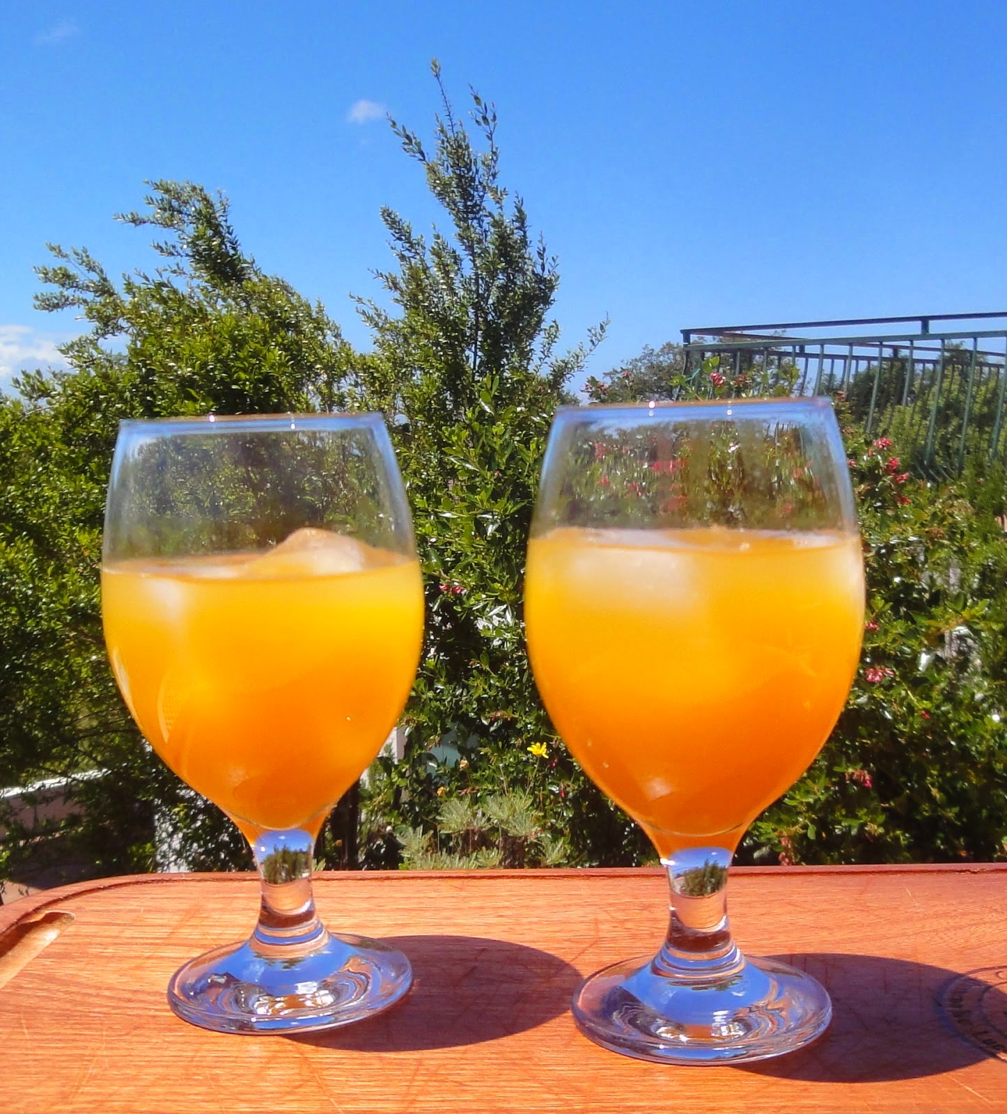 Receitas Deliciosamente Simples: Poncha da Madeira