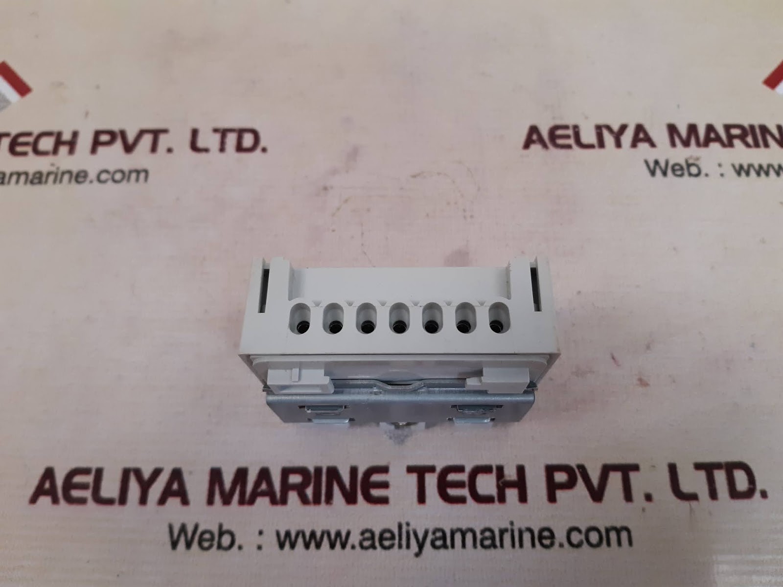 RITTAL SK3110000 INTERNAL CABINET THERMOSTAT - Aeliya Marine