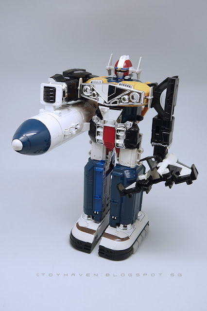 toyhaven: Blast from the Past: Saban's Power Rangers in Space Deluxe ...