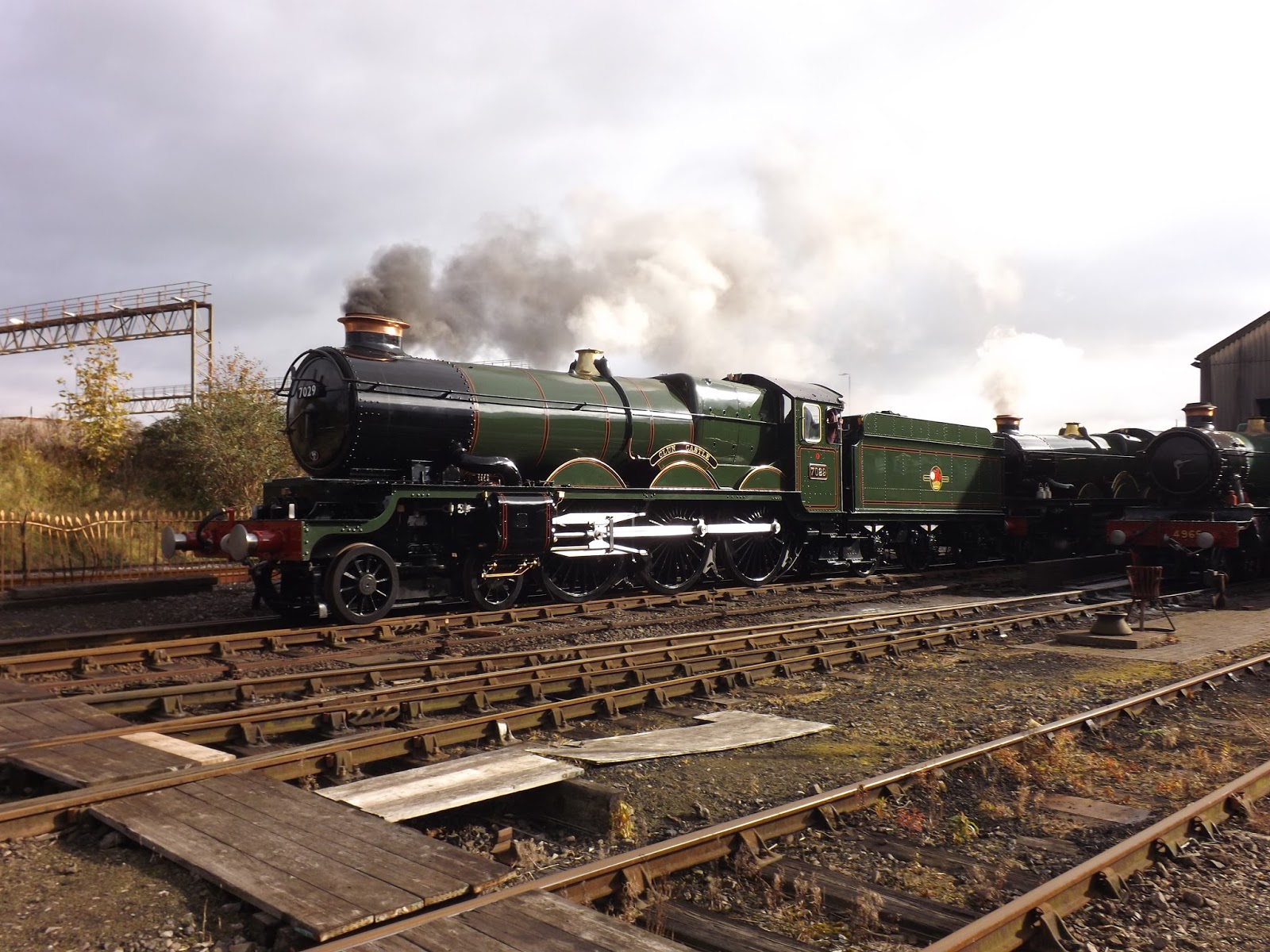 Sam's World: The Return of 7029 "Clun Castle"...