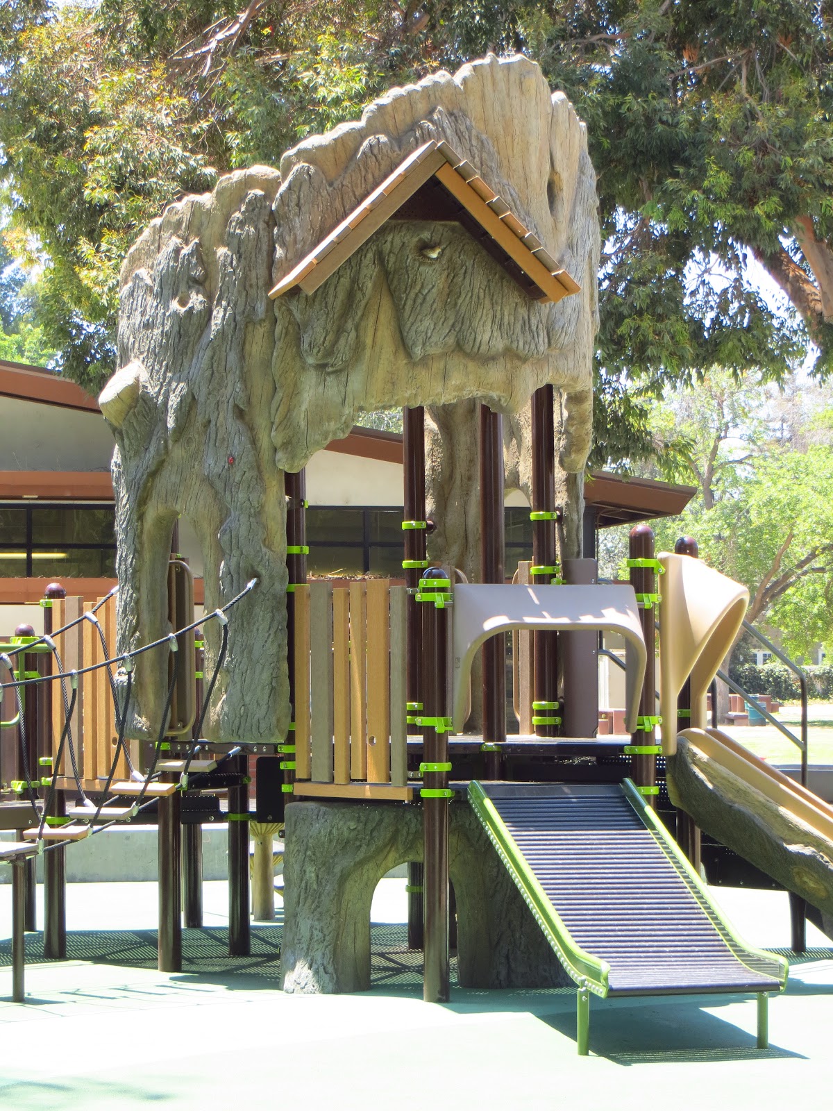 Los Angeles Park Reviews: Studio City Recreation Center (AKA Beeman Park)