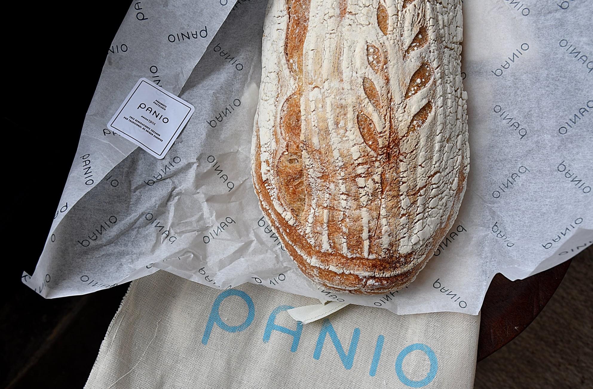 CupCakes and CrabLegs: Panio Takes the Lead