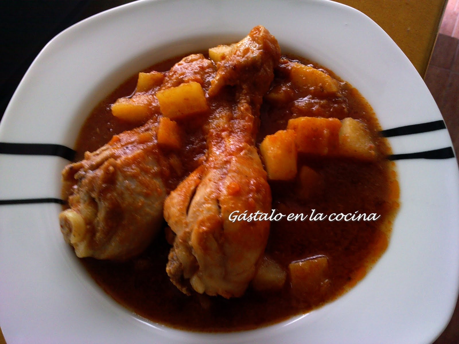 Gástalo En La Cocina Muslitos De Pollo En Salsa