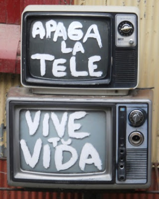 Apaga la tele, vive tu vida