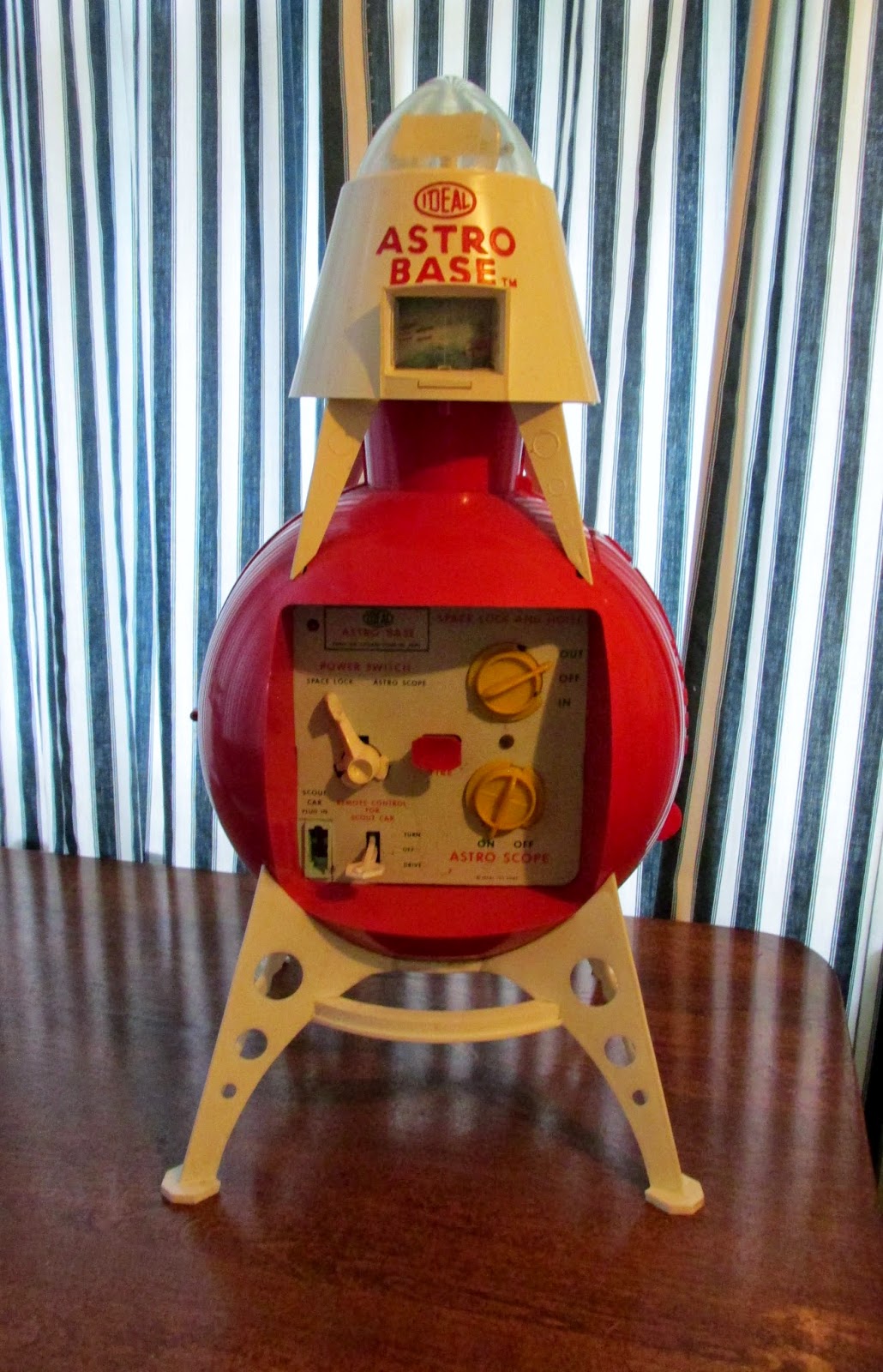 The Estate Sale Chronicles: For the Astronaut In Training: The Ideal ...