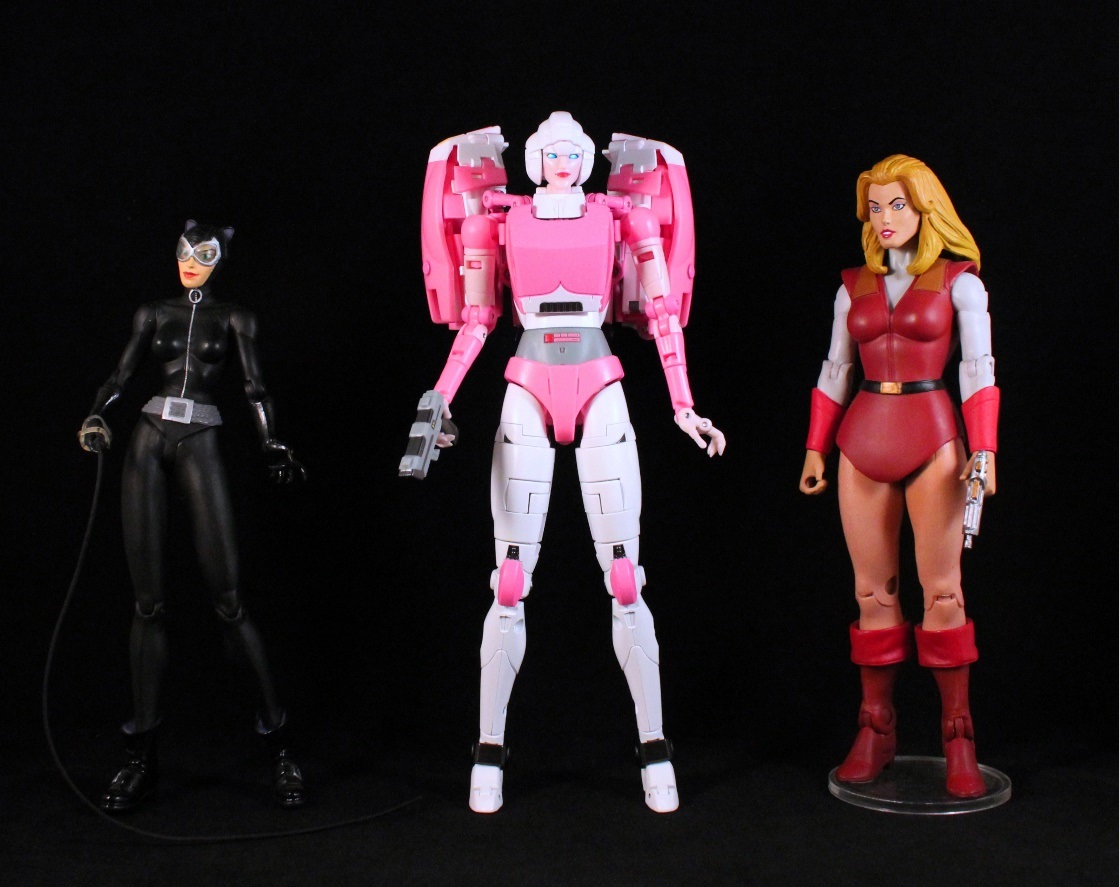 She's Fantastic: Fans Toys - ROUGE!