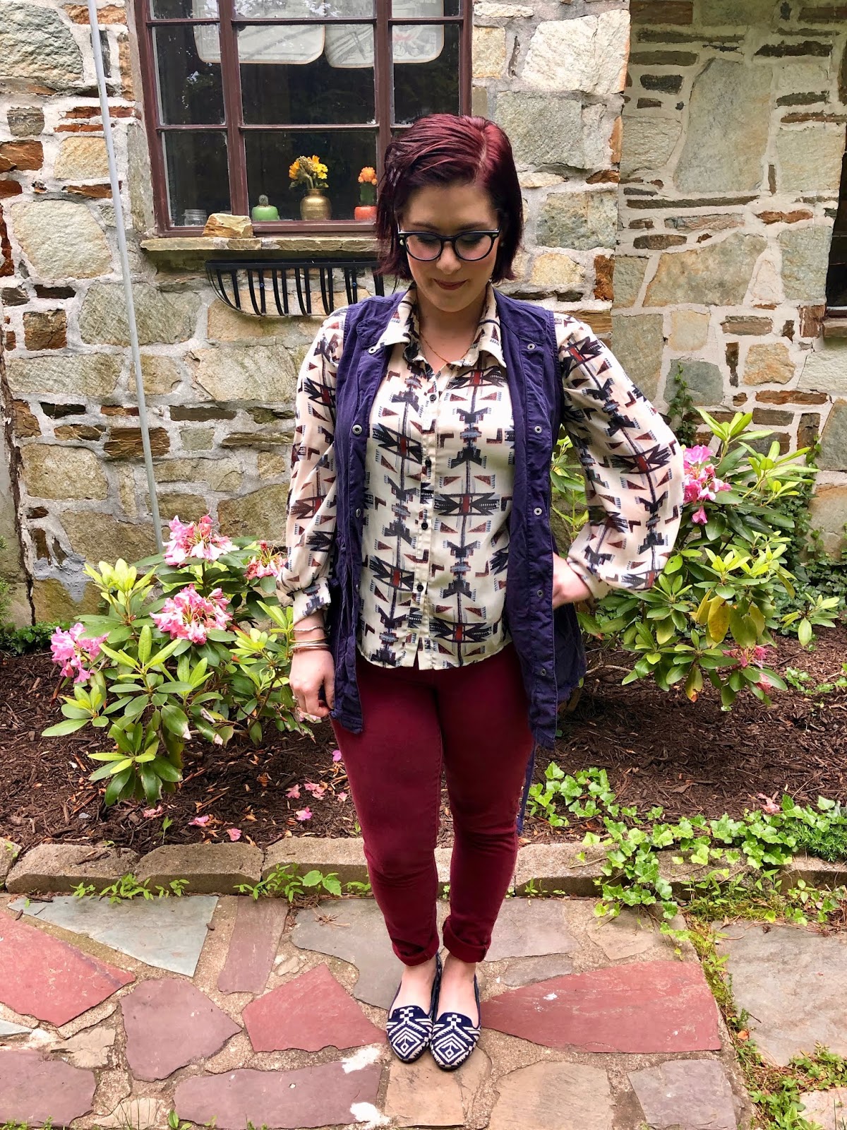 behind the leopard glasses: Midtown Uniform