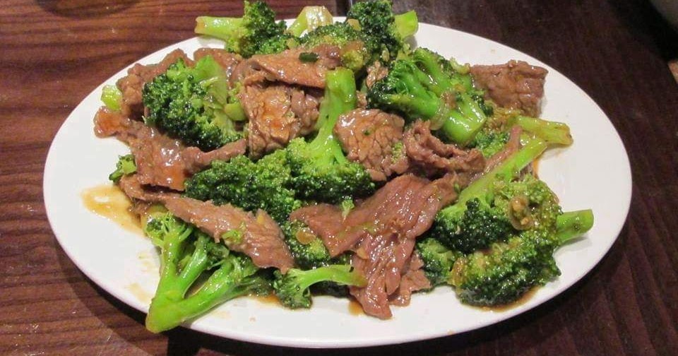 Filete de res con brocoli en salsa de ostion