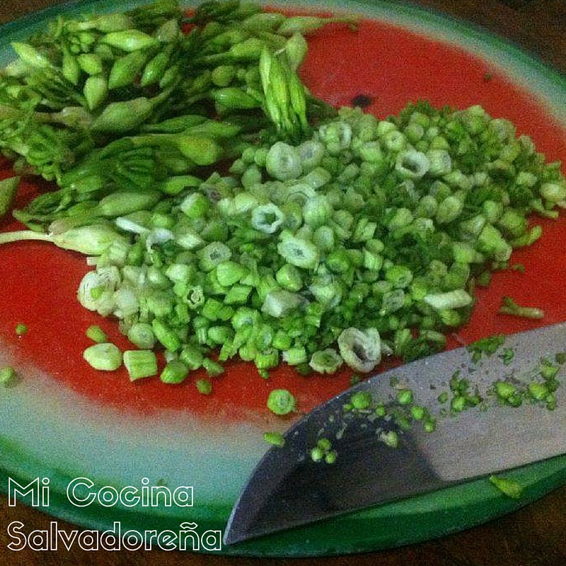 Mi Cocina Salvadoreña: Como hacer Torta de Loroco
