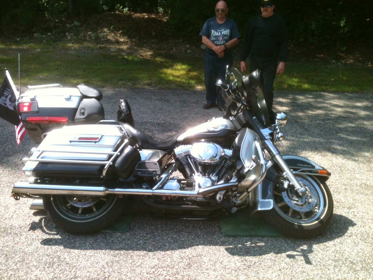 Beard in the Wind - New London MC