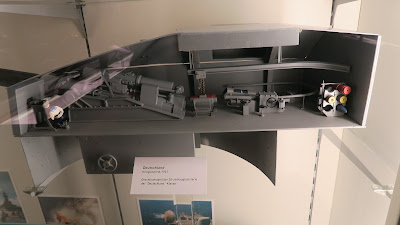 Does anyone know,how the interior of a p1000 Ratte would have looked ...