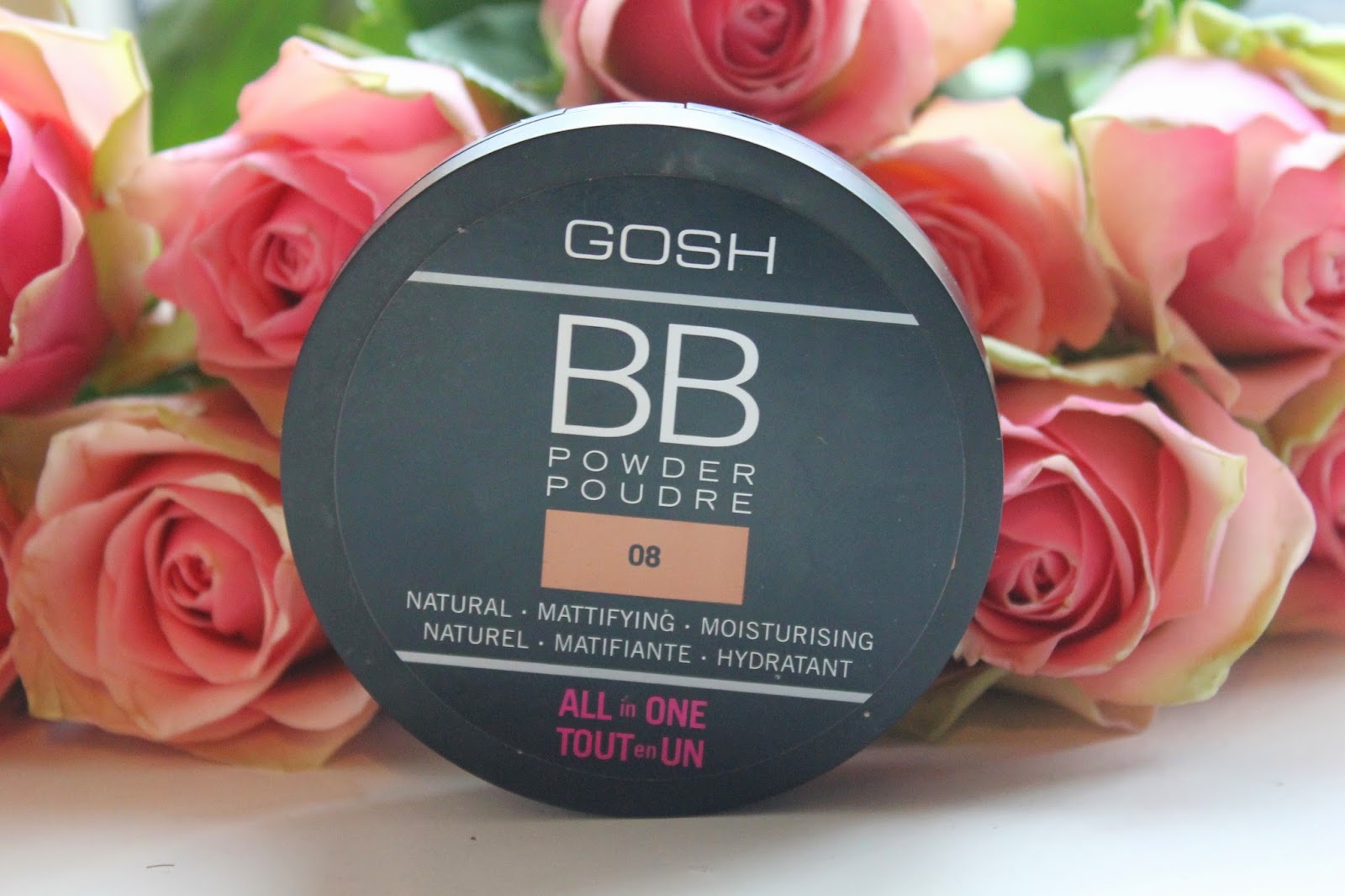 Chioma - Beauty Blogger: GOSH® Cosmetics | BB Powder 08 ( Chestnut )