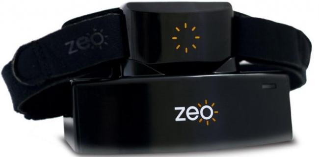 Be Different...Act Normal: Zeo Mobile Sleep Manager Review and Giveaway