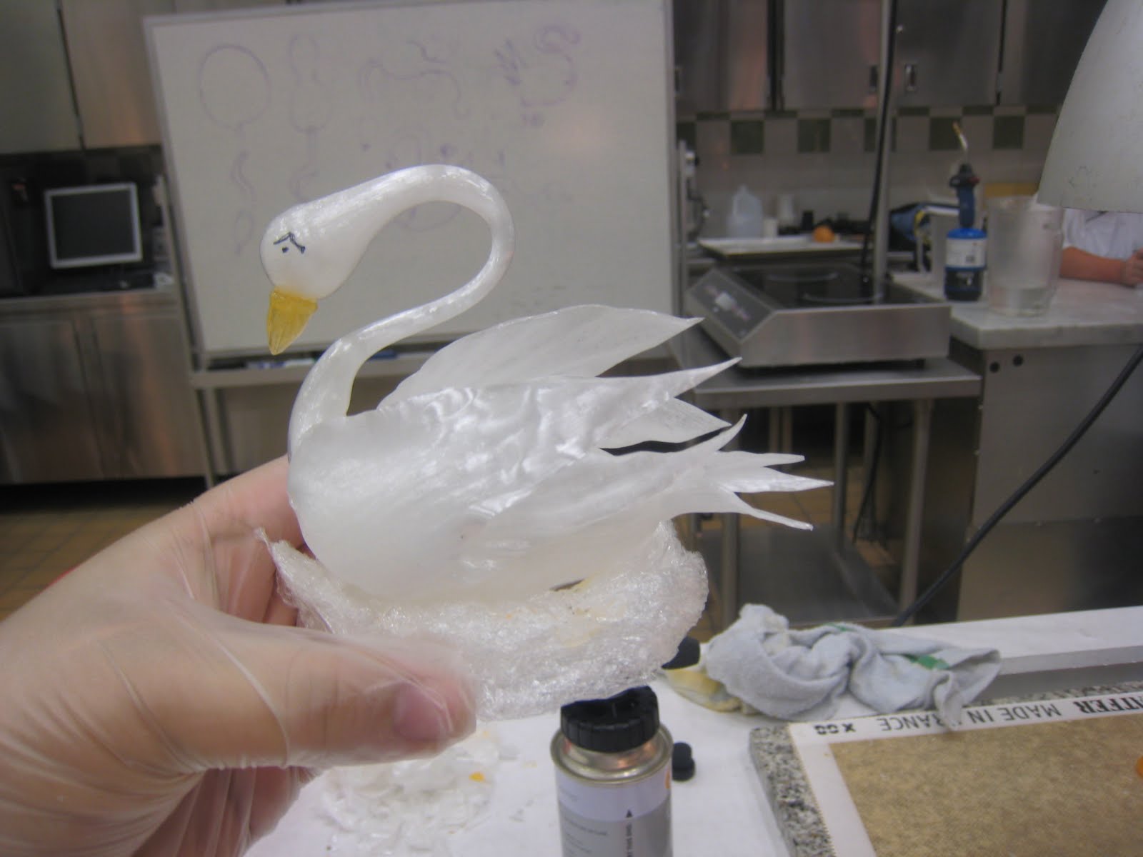 Miriyum Cakes: Sugar Work