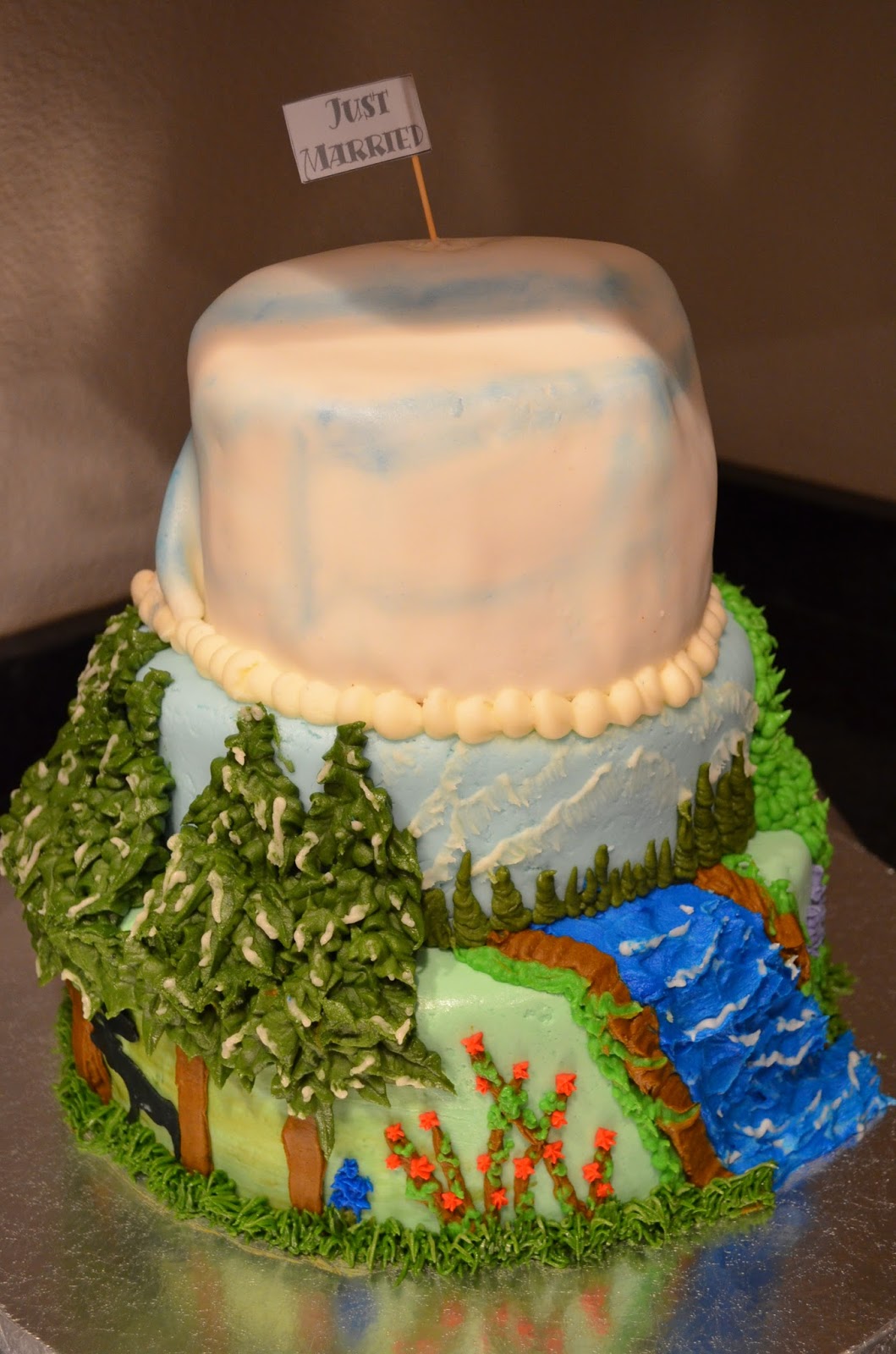Cake Mama: Alaskan Iceberg Wedding Cake