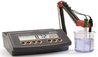 PH METER HI 2211-02 / HI 2210-02