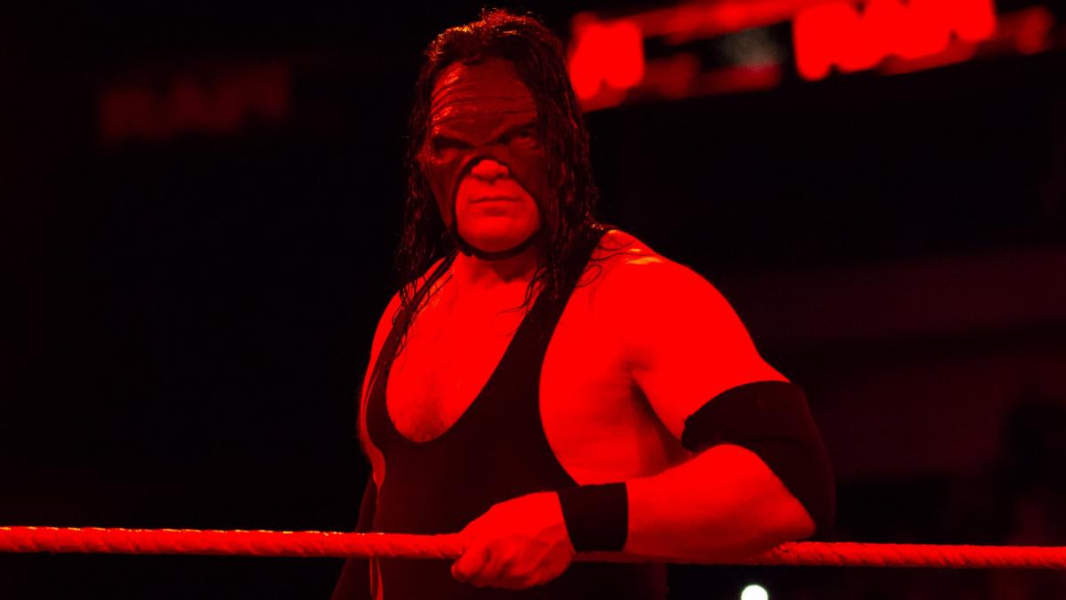 WWE Trivia - Kane yang Berseragam Lengkap di Tribute Undertaker - WWE ...