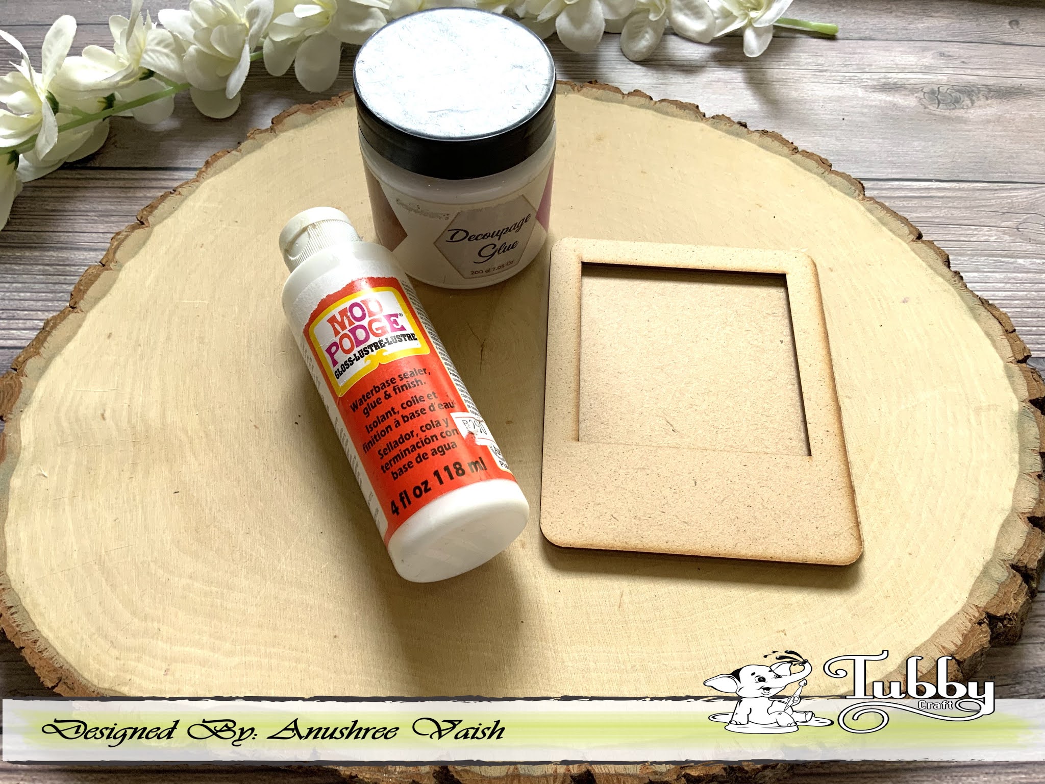 Anushree Vaish: Magnetic Photo Frame with Tubby Craft