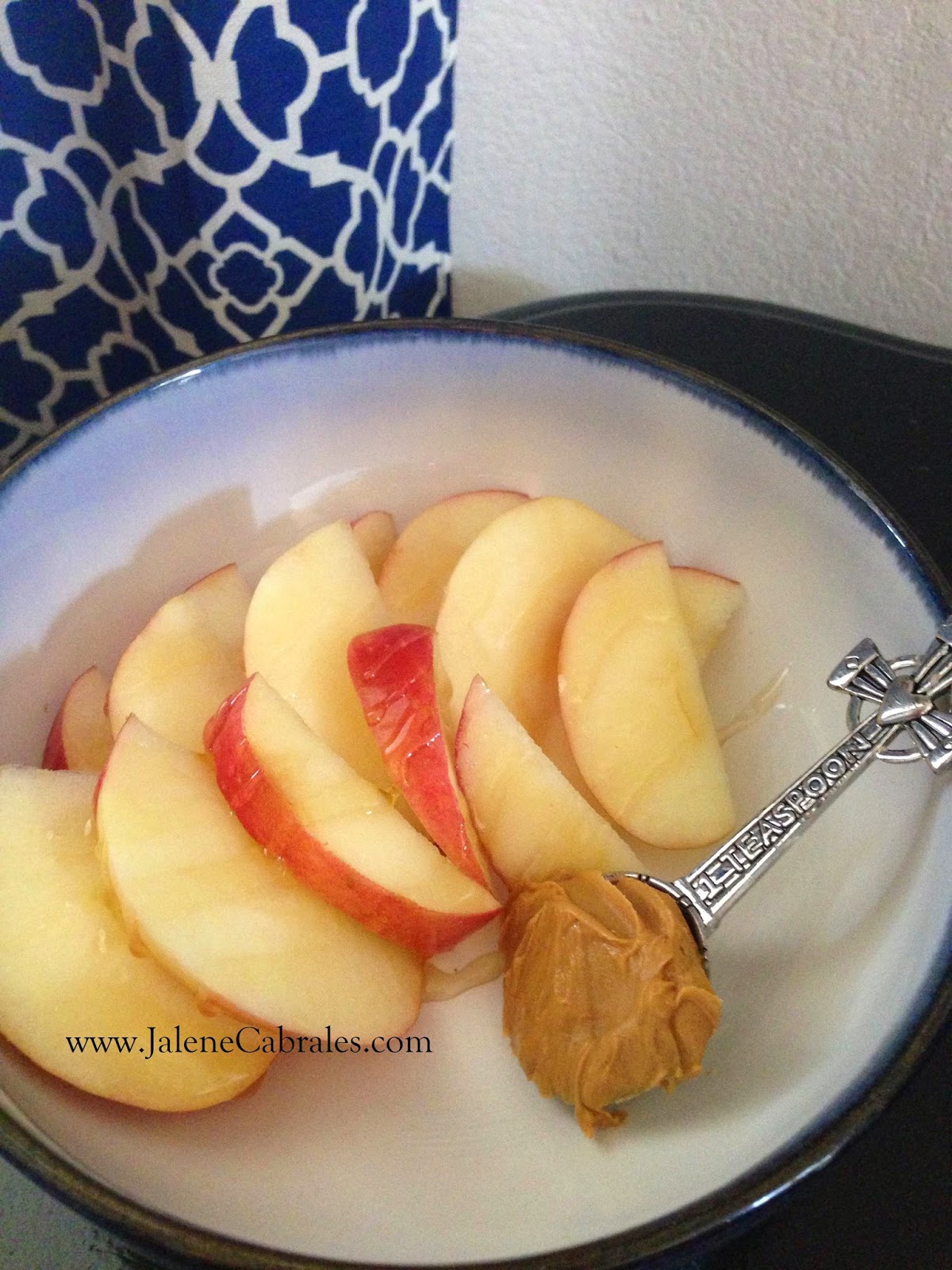 Jalene Cabrales: Apple PB Snack