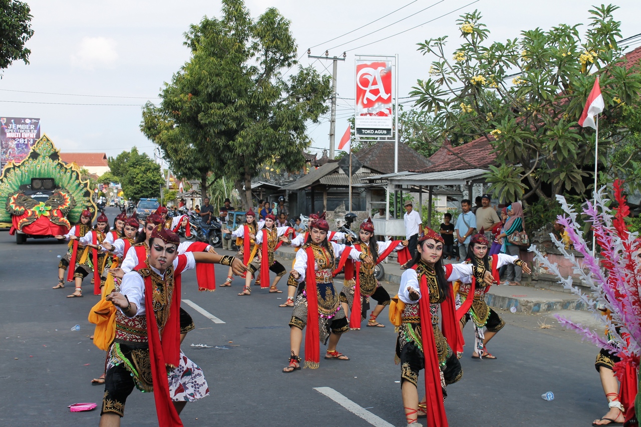 Bali - Parade in Negara