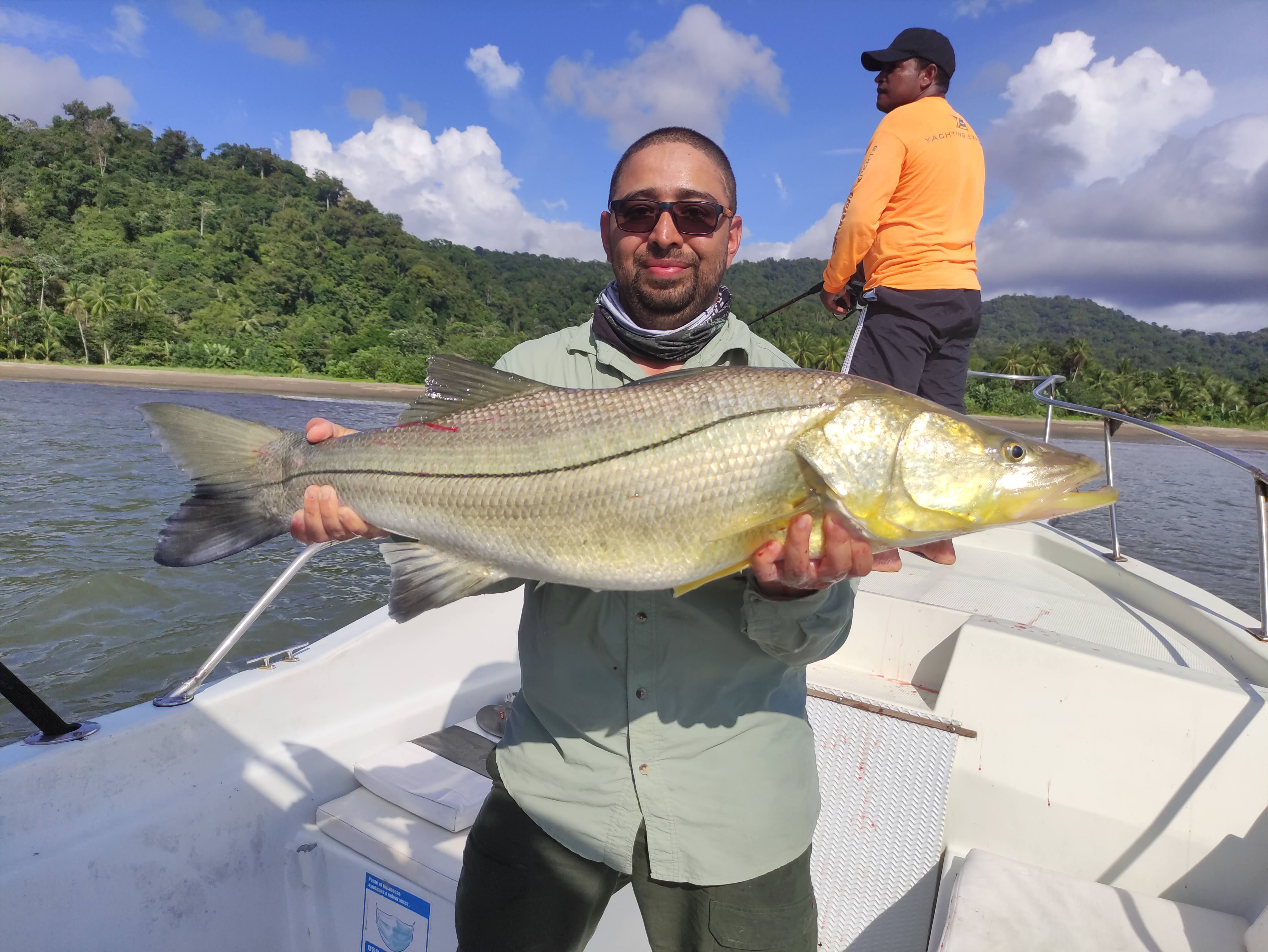 Espacio de Pesca: Pesca de robalo en Bahia Solano, Choco - Snook Fising ...