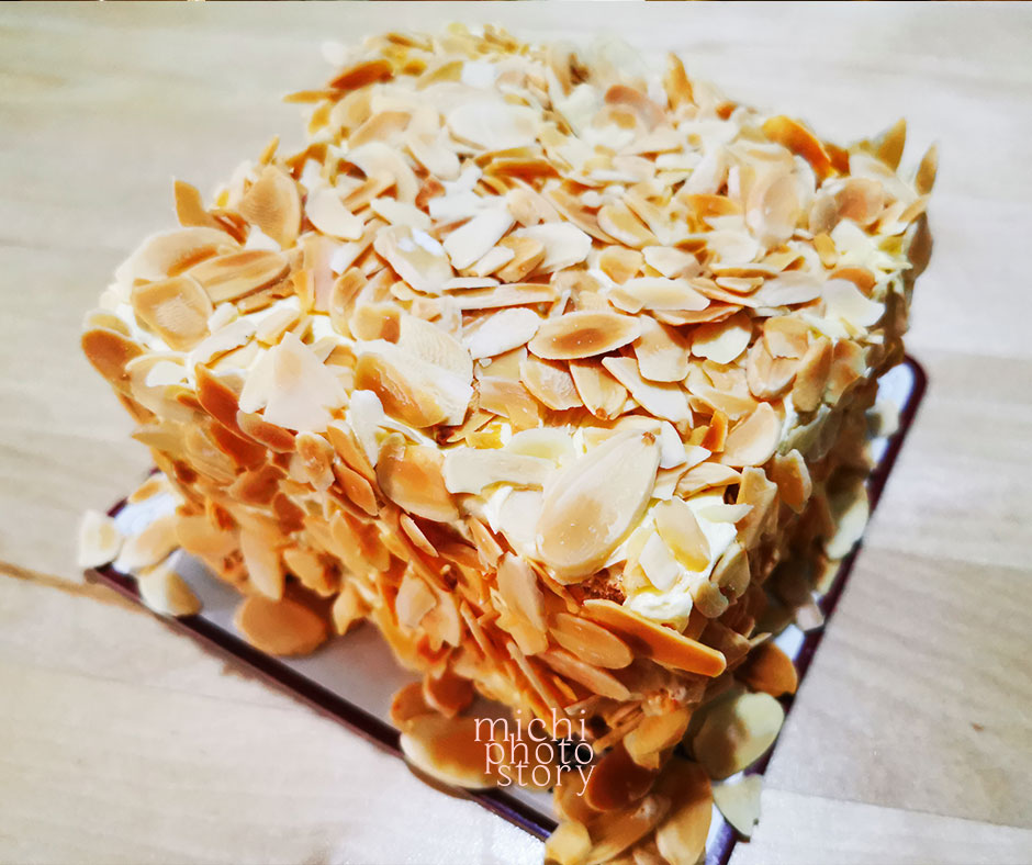 Michi Photostory: Cafe Mary Grace Cakes and Pastries