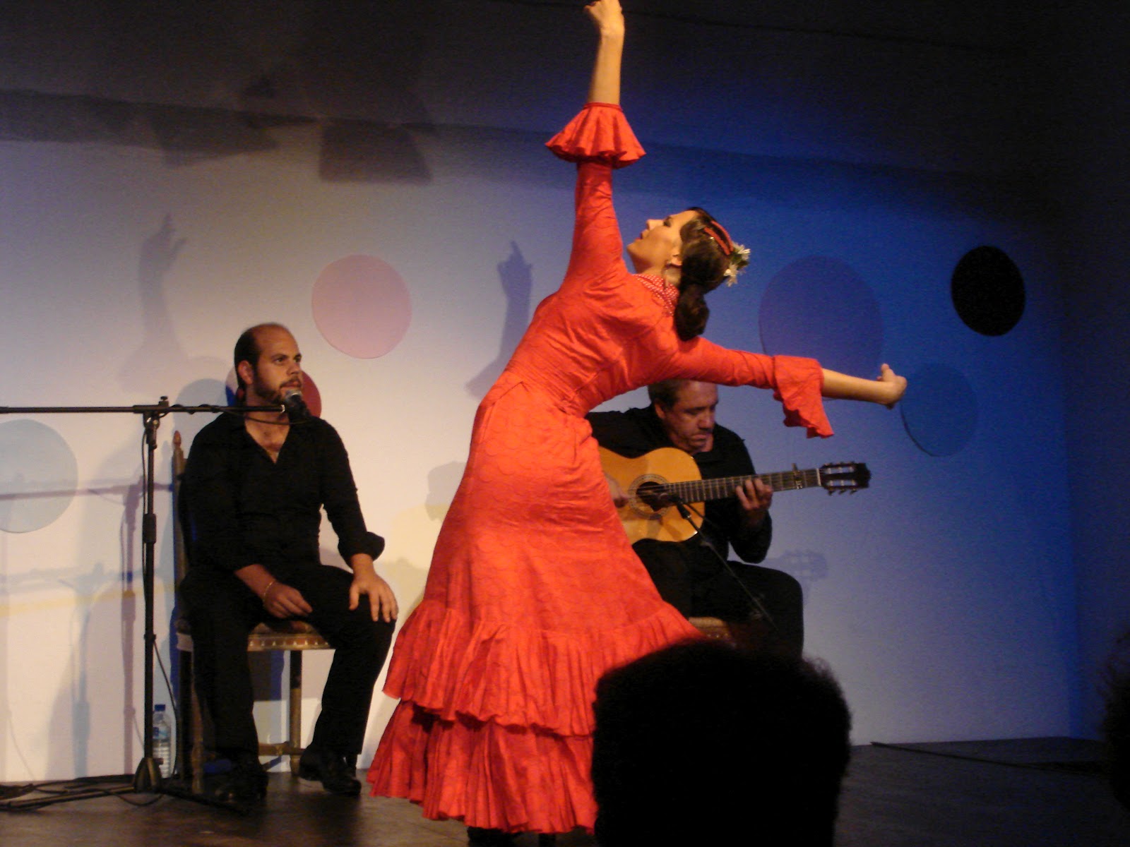 ÁticoIzquierda.es : LUCÍA ÁLVAREZ “LA PIÑONA”, UNA EXCELENTE BAILAORA