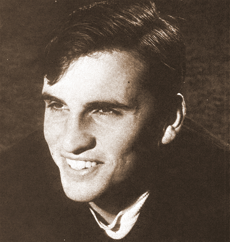 BIO EXPRESS DEGRADABLE. Ladislao Mazurkiewicz (1945-2013).