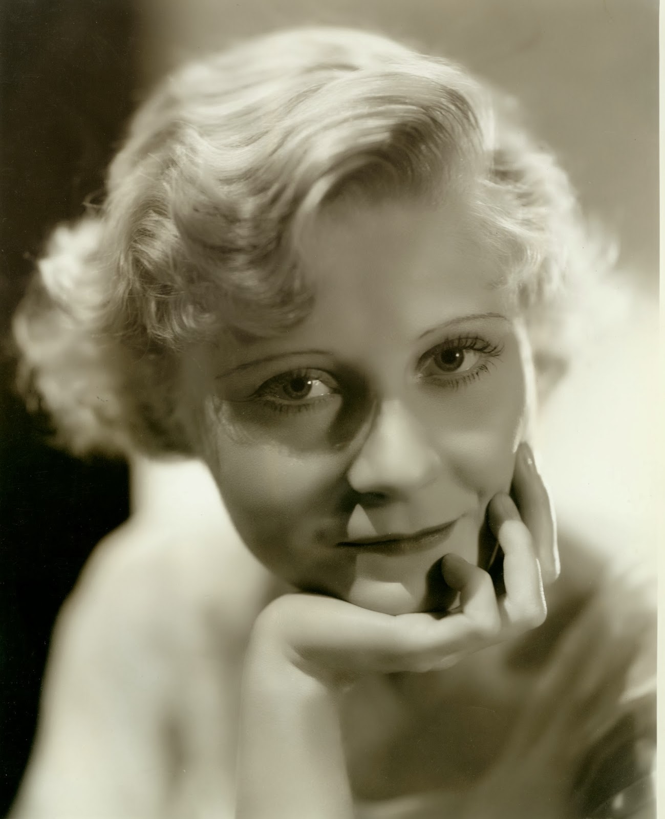 antebellum-blog-peg-entwistle-doco