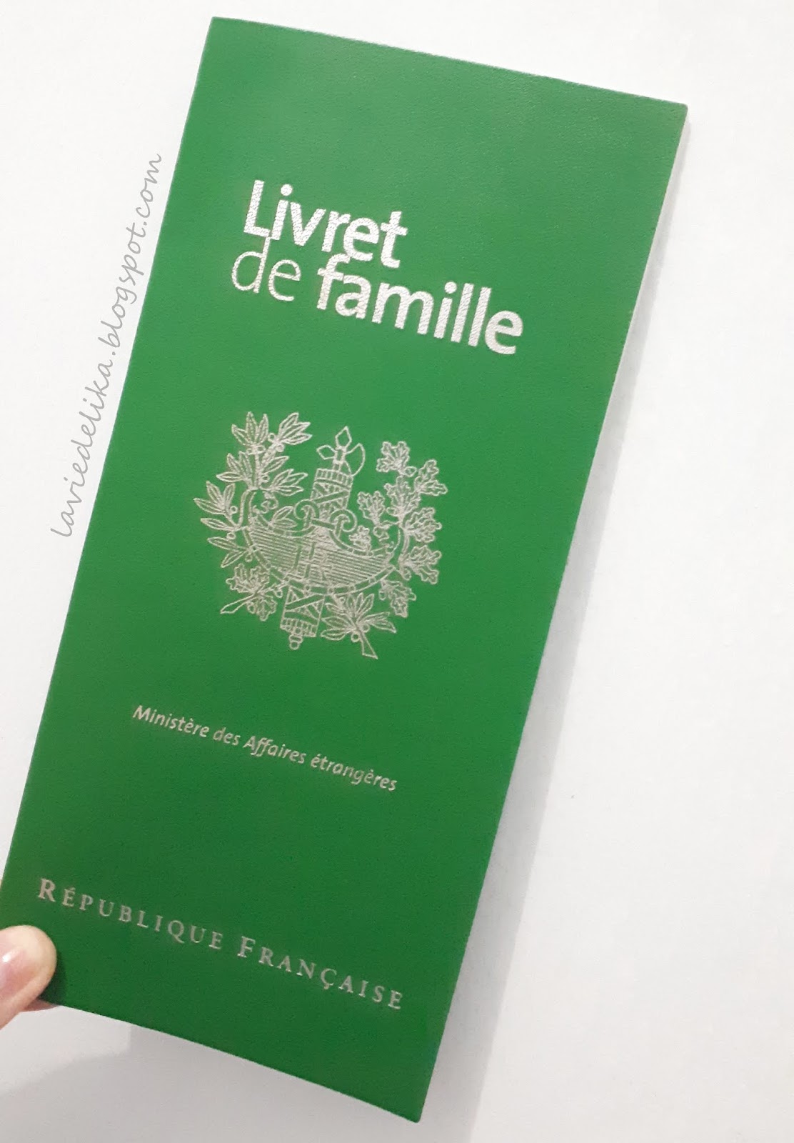 Livret de Famille & Acte de Mariage Francais : Persyaratan