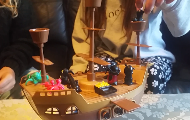 Life As Kim: (Ad - Gifted) Don't Rock The Boat game from Interplay ...