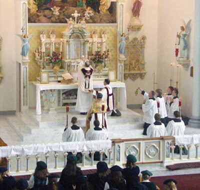 TENETE TRADITIONES: Bp. Marek A. Pivarunas CMRI: Pięćdziesiąt lat ...