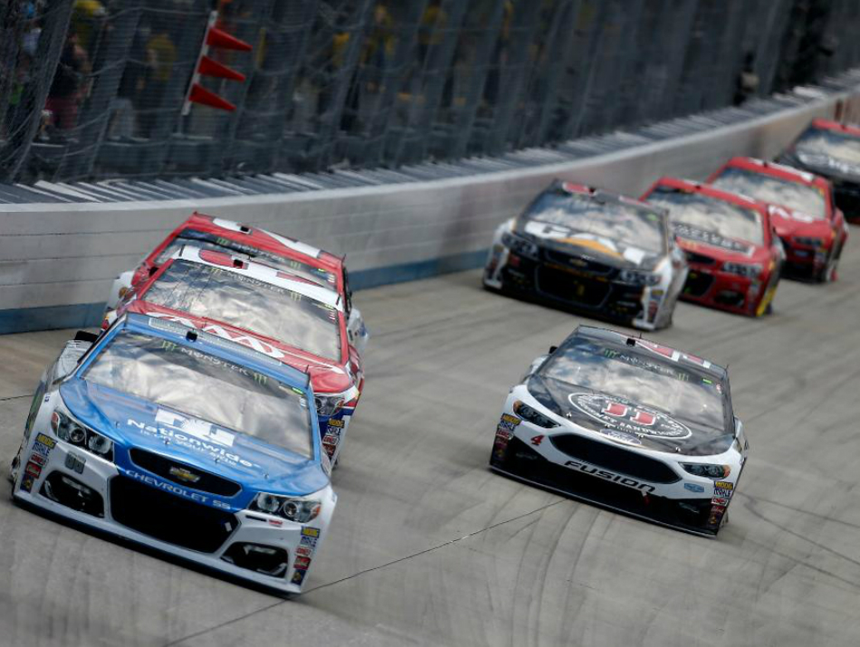 Acompanhe a Nascar Monster Energy neste domingo pelo APP FOX Sports - E ...