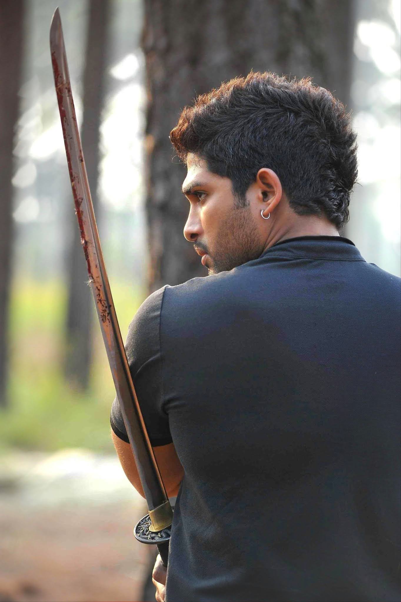 Allu Arjun And Amala Paul In Romeo And Juliet
