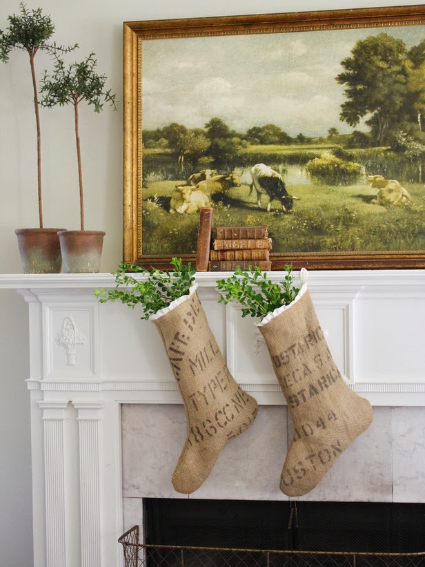 DIY Easy Handmade Christmas Stockings 2013 Ideas from HGTV | Home Interiors