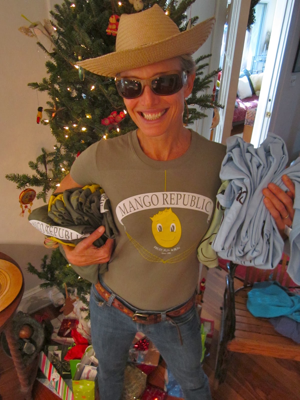 The Grove Guy: HUNTER RENO: ROCKIN' IN THE MANGO REPUBLIC