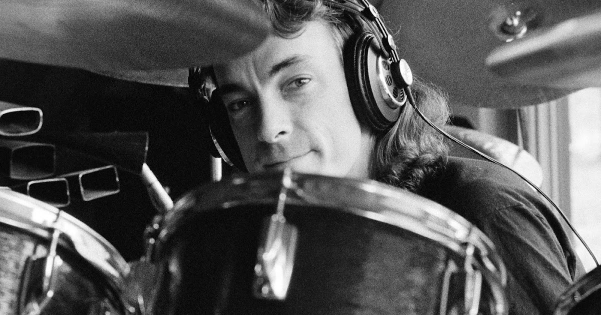 Ken's Mouthpiece: Neil Peart - The Professor