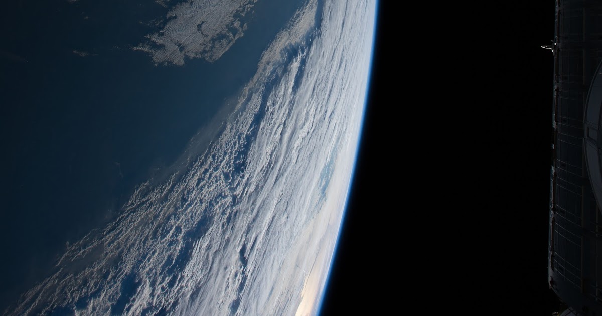 Friends of NASA: Orbital sunrise | International Space Station