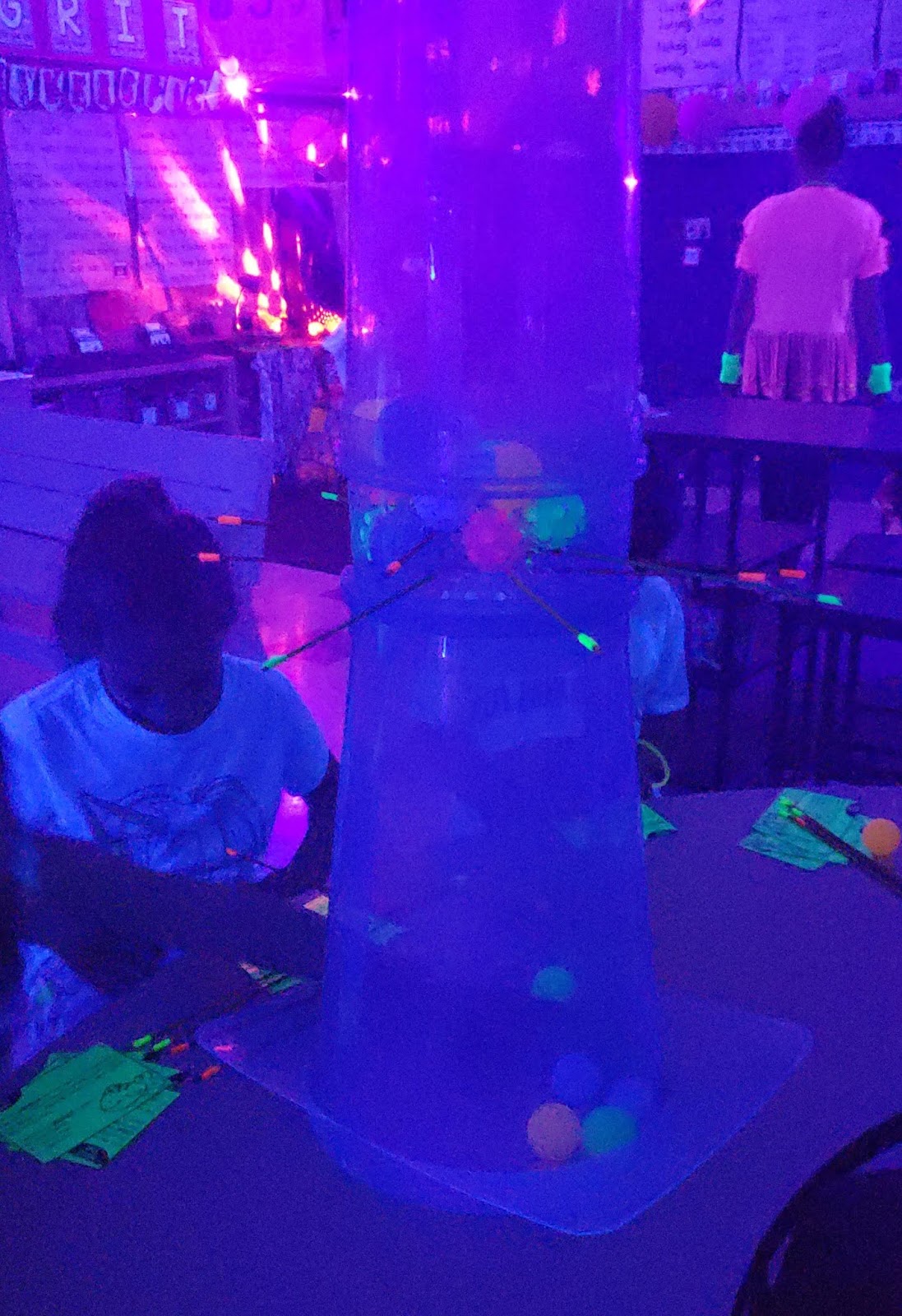 A Glow Day Classroom Transformation | Kaylynn's Place