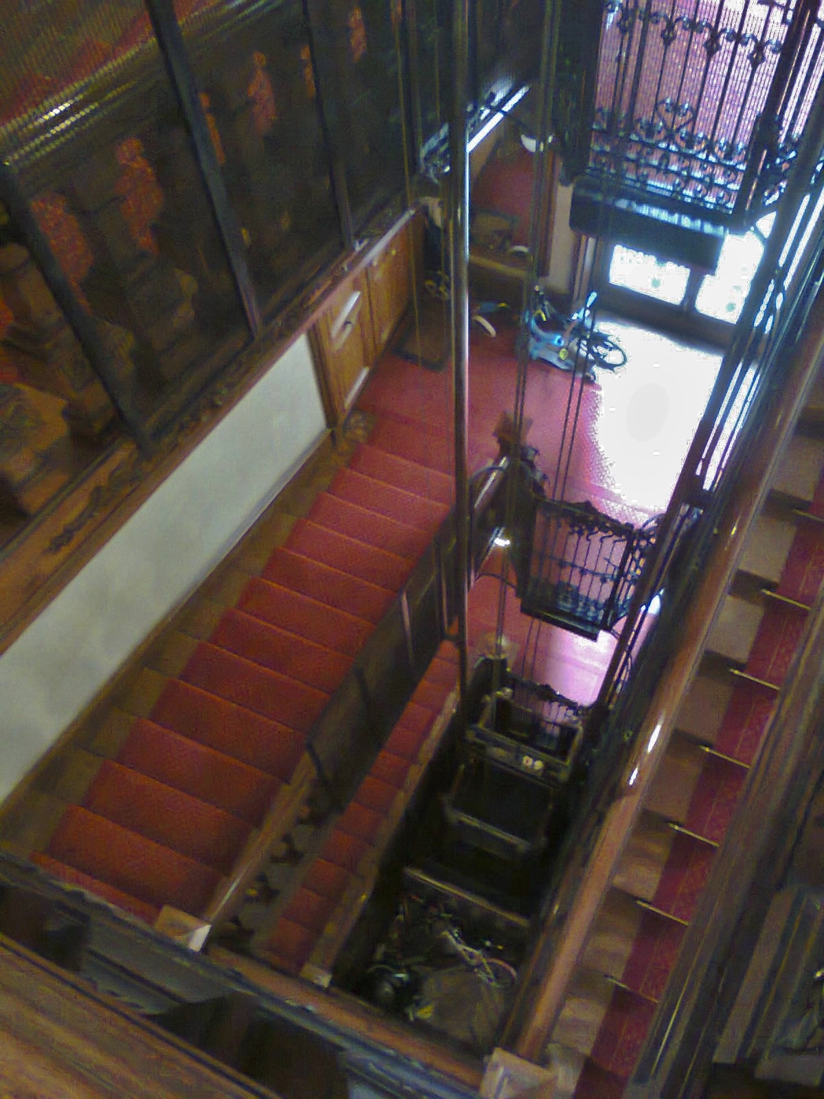 Paris-bise-art : Roux, Combaluzier et Malesherbes...